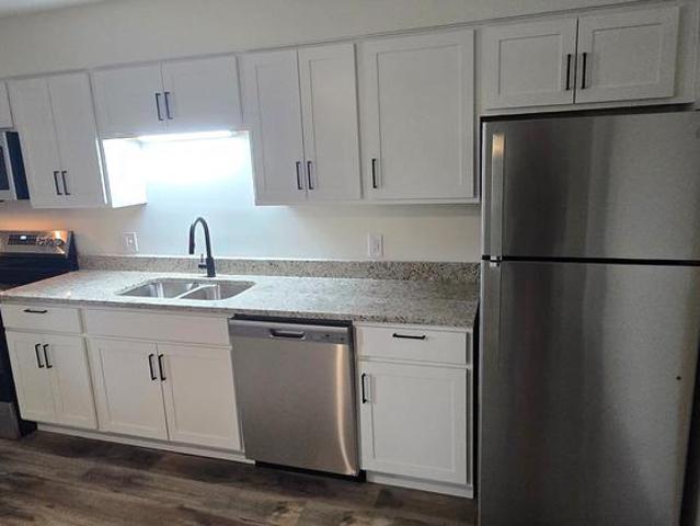 22 S Saint John Street # 2ND FL