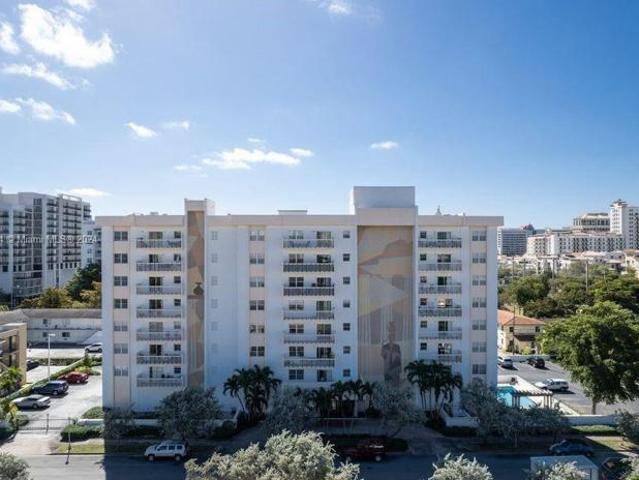 22 Salamanca Ave #803, Coral Gables, FL 33134