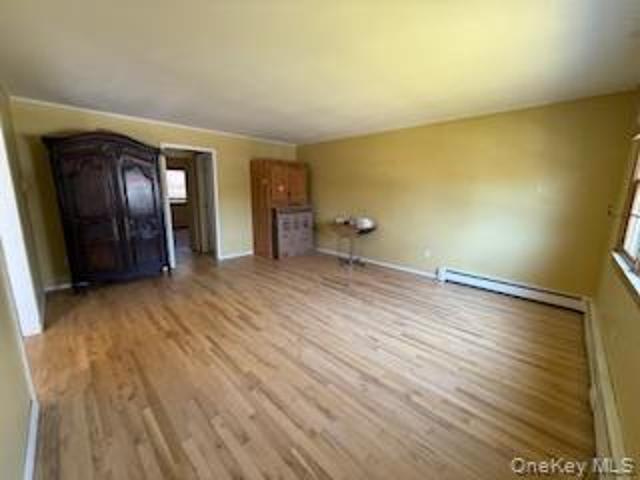 22 Salisbury Dr S, East Northport, NY 11731 | MLS #957137