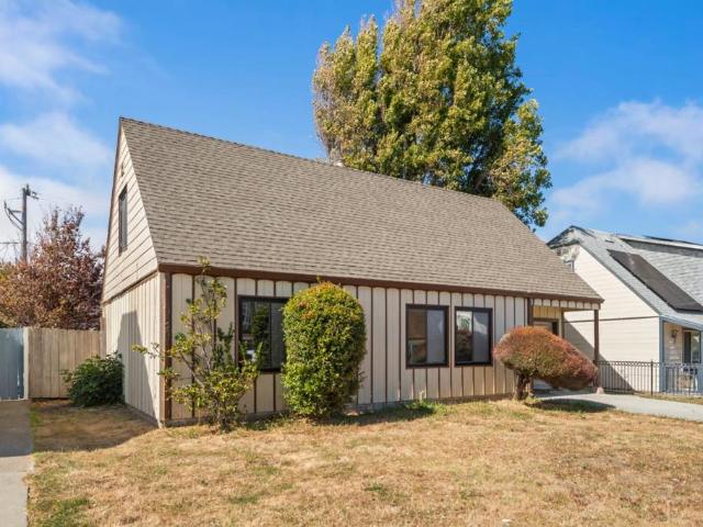 22 Sonora Avenue