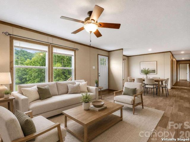 22 Split Pine Cove