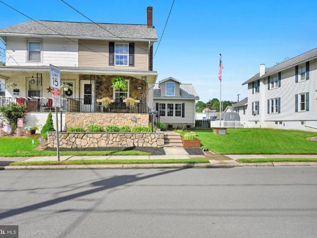 22 Spruce Street