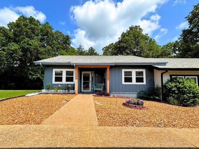22 Spring River Ln, Cherokee Village, AR 72529