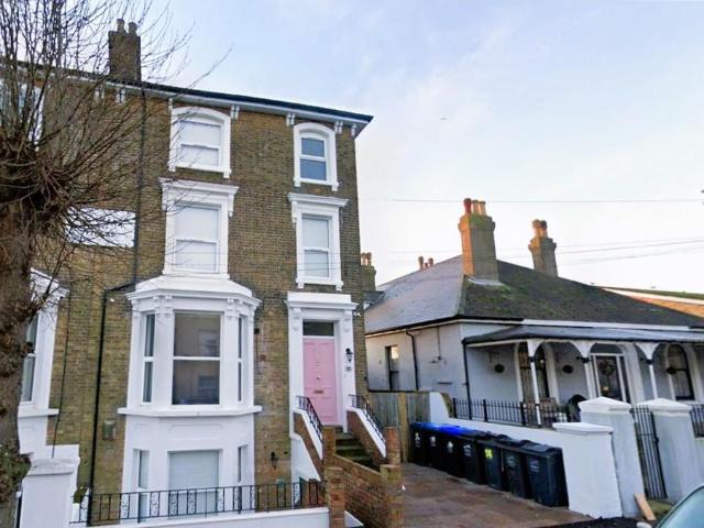 22 St. Mildreds Road, Ramsgate CT11, 1 bed flat to rent, £1,000 pcm | PrimeLocation