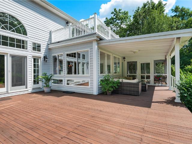 22 Stoney Drive