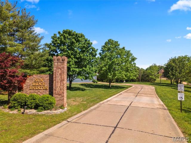 22 Sun Ridge, Imperial, MO 63052 | MLS #26021 | Compass