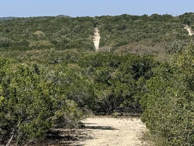 22nd Lot 13, Lakehills, TX 78063