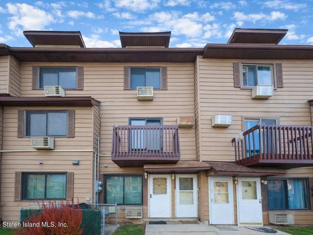 22A Gardenia Ln Unit 94, Staten Island, NY 10314