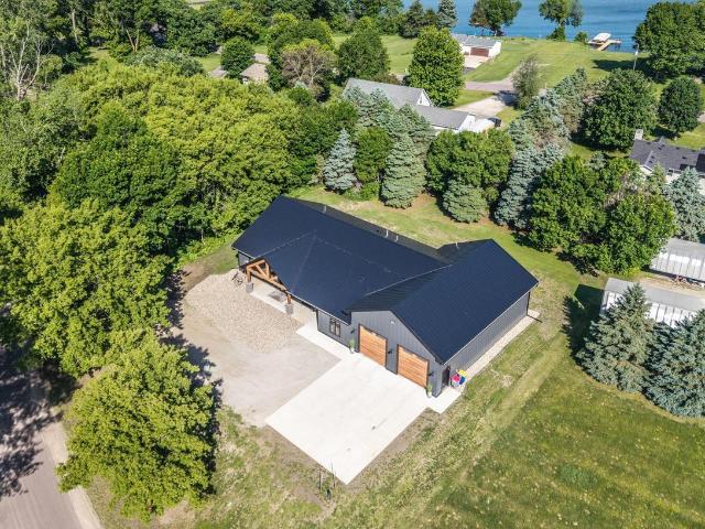 23040 Elgin Trail