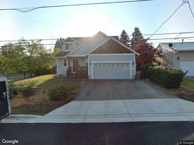 23041 SW Schamburg Dr, Sherwood, OR 97140