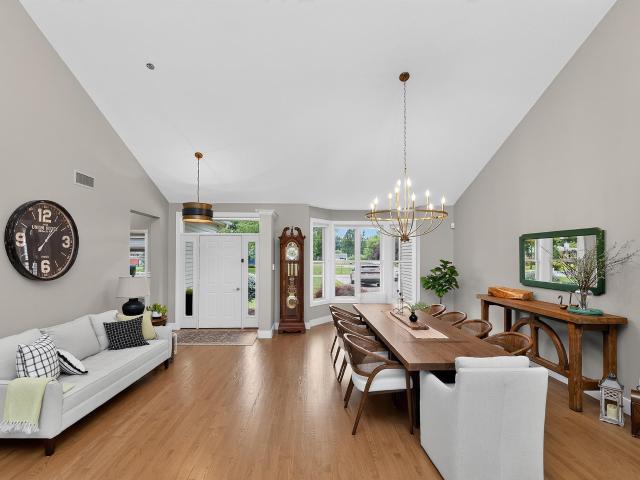 23042 Greenleaf Boulevard