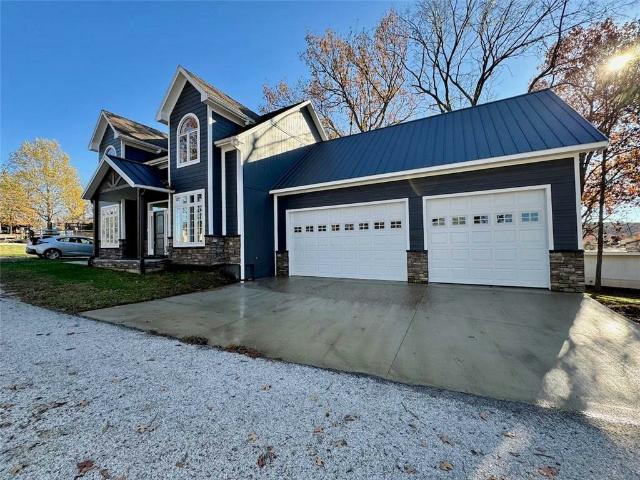 23046 Salley Dr, Warsaw, MO