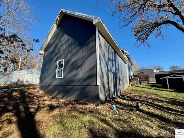 23046 Salley Dr, Warsaw, MO