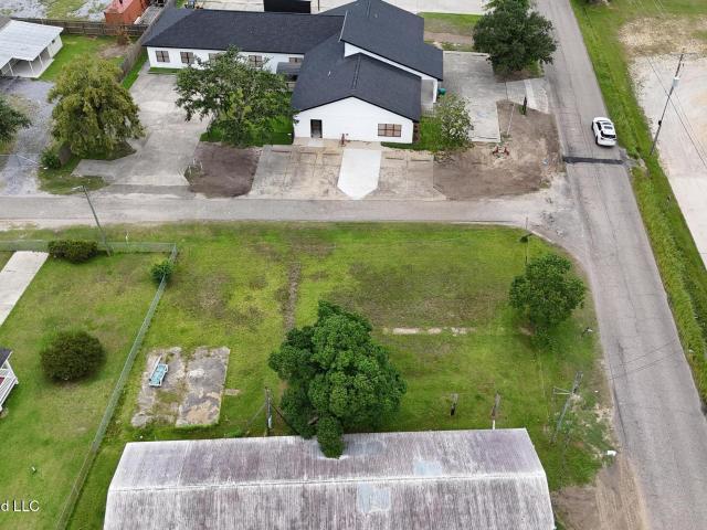2304 Mclaurin Street