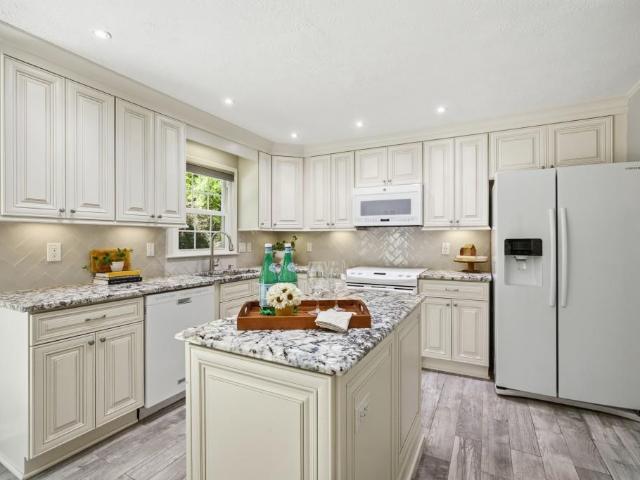 2304 Milstead Circle