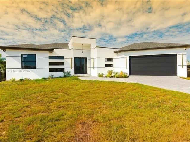 2304 NW 23rd Ave, Cape Coral, FL 33993