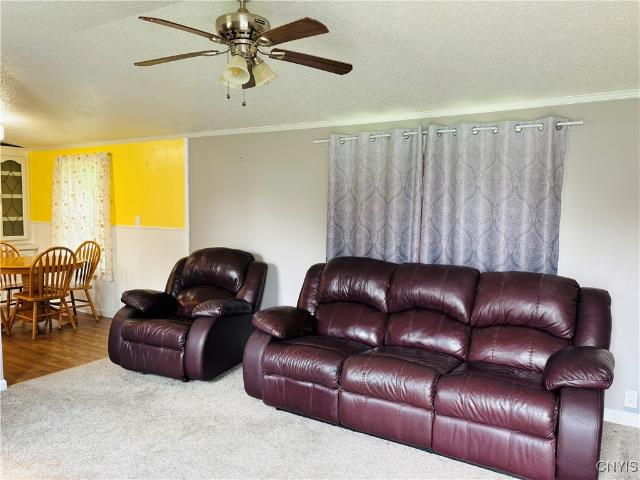 2304 Chancery Ln, Clay, NY 13090 | MLS #S1656 | Compass
