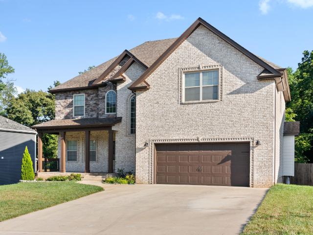 2304 Colston Dr, Clarksville, TN 37042 | MLS #3183 | Compass