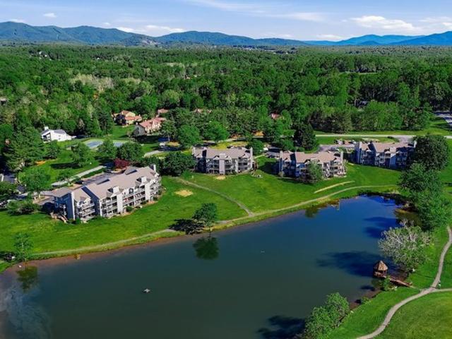 2304 Deer Run, Forest, VA 24551