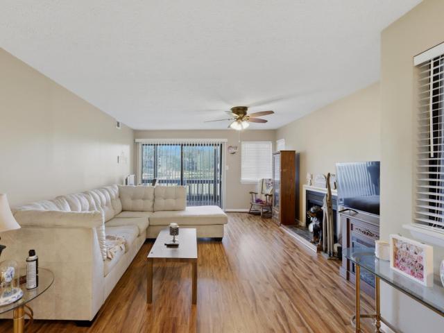 2304 Deer Run