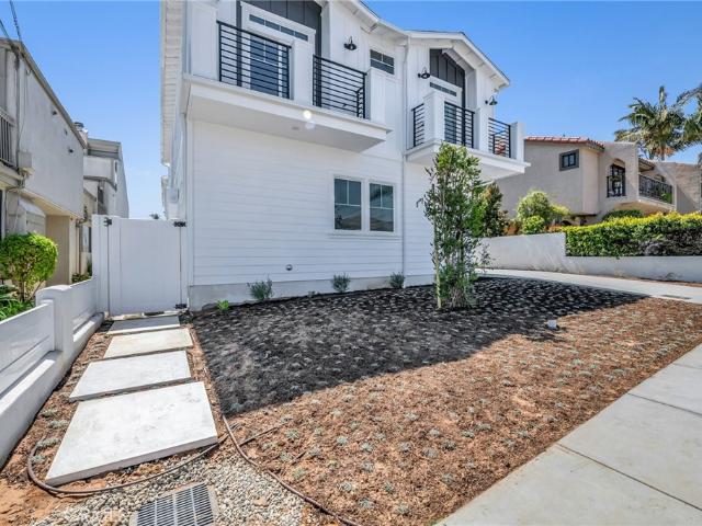 2304 Harriman Ln, Unit A, Redondo Beach, CA 90278 | MLS #PV26036 | Compass