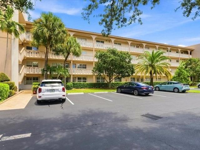 2304 Lucaya Ln Apt C1, Coconut Creek, FL 33066
