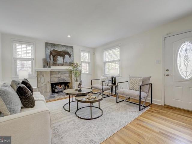 2304 Parkway, Cheverly, MD 20785