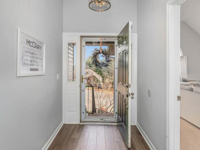 2304 Peak Hill Cv