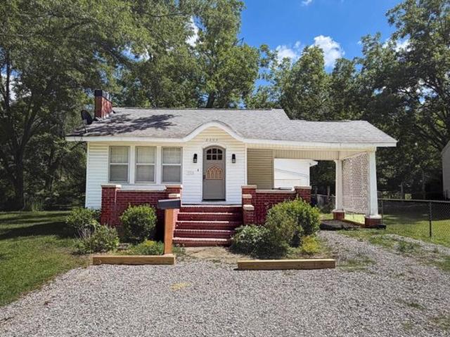 2304 Proper St, Corinth, MS 38834