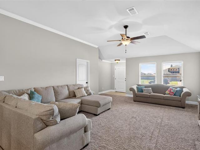 2304 Southridge Lane