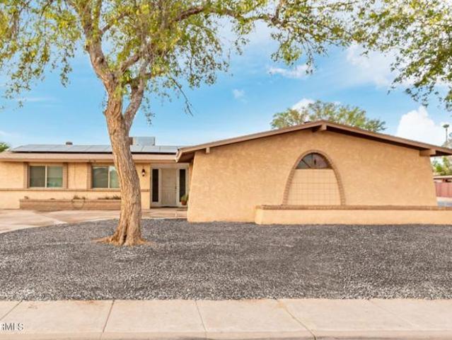 2304 W Catalina Ave, Mesa, AZ 85202