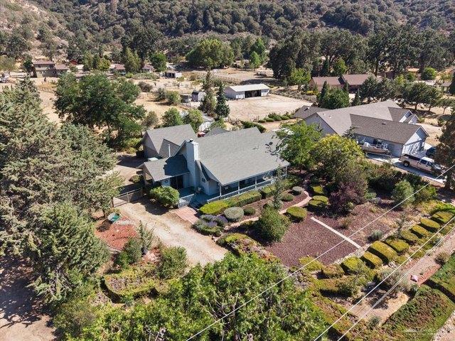 23050 Homestead Way, Tehachapi, CA 93561