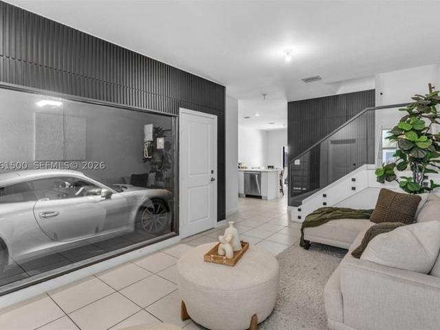 23052 SW 129th Pl, Miami, FL 33170