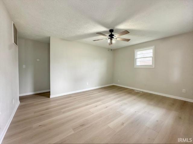 2305 Baton Rouge Drive