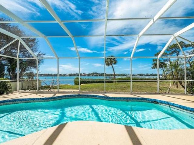 2305 Bayshore Rd, Nokomis, FL 34275