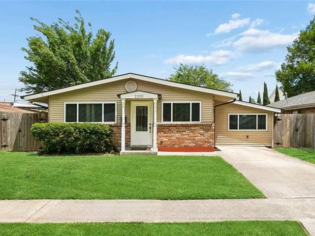 2305 Generes Dr, Harahan, LA 70123
