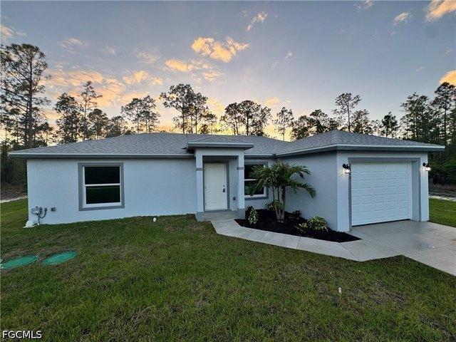 2305 Grant Ave, Alva, FL 33920