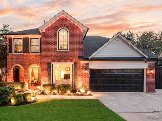 2305 Harvard Dr, Flower Mound, TX 75022
