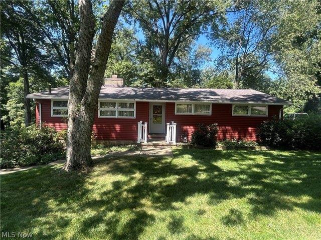 2305 Helena Ave NW, Massillon, OH 44646