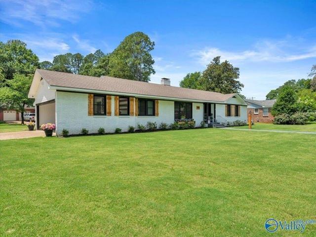 2305 Pennylane SE, Decatur, AL 35601