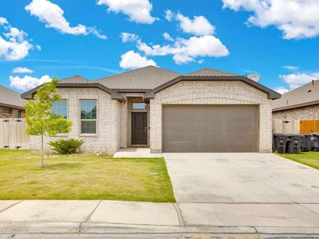 2305 Raleigh Point Dr, Midland, TX 79707