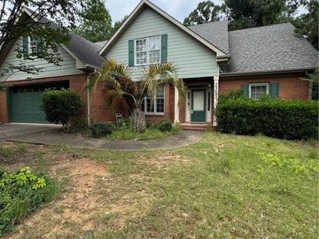 2305 Riverwood Dr, Auburn, AL 36830