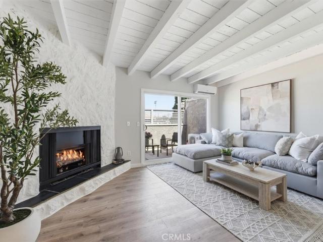 2305 Rockefeller B