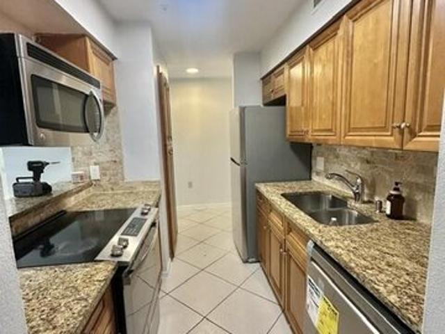 2305 S Congress Ave Unit 11, Boynton Beach, FL 33426