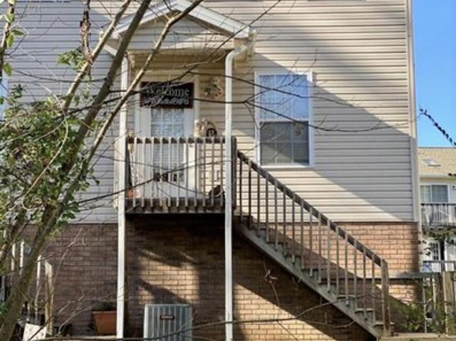 2305 S Greenwood Dr Unit 21, Johnson City, TN 37604