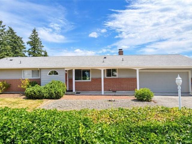 2305 th Avenue Ct E, Edgewood, WA 98372