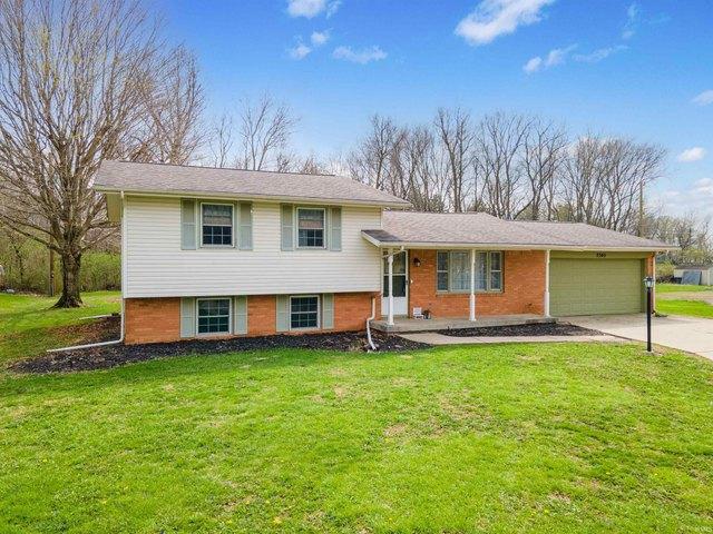 2305 W Clearview Dr, Marion, IN 46952