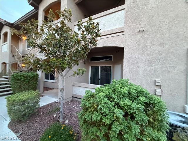 2305 w horizon ridge parkway 1814