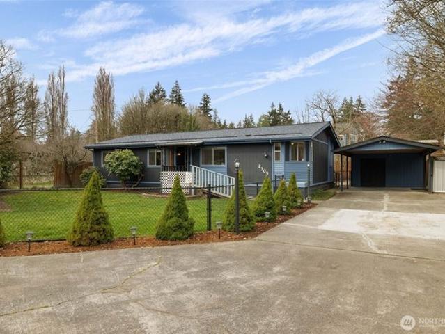 2305 Woodland Dr NW, Bremerton, WA 98312