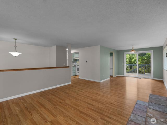 2305 19th NW